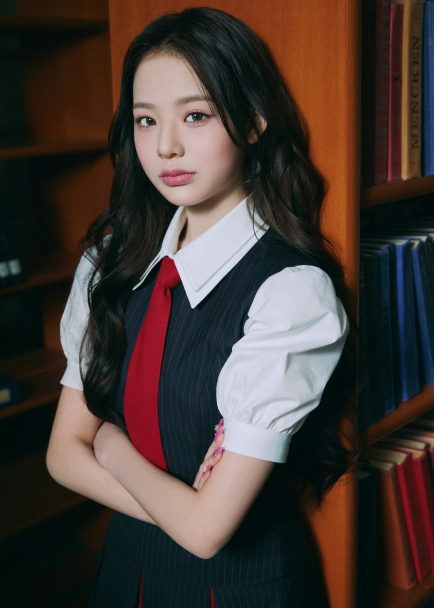 UNISイム・ソウォン、KTウィズ戦で始球式に登場 | KOREA WAVE